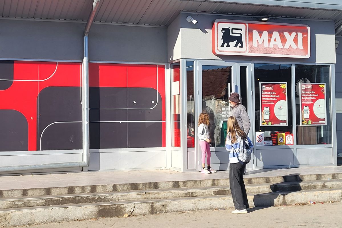 "Maxi" zatvorio vrata u Ulici Jovana Dučića - "Žao nam je što uskoro ...